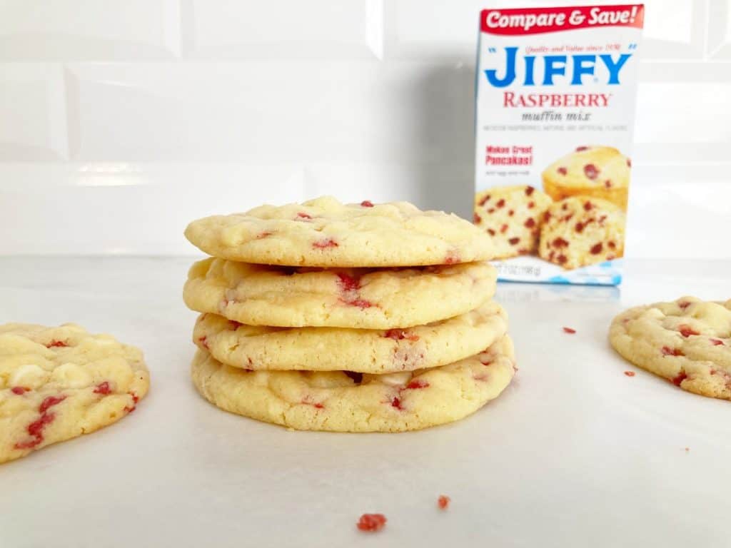 Raspberry Cheesecake Cookies With Jiffy Muffin Mix