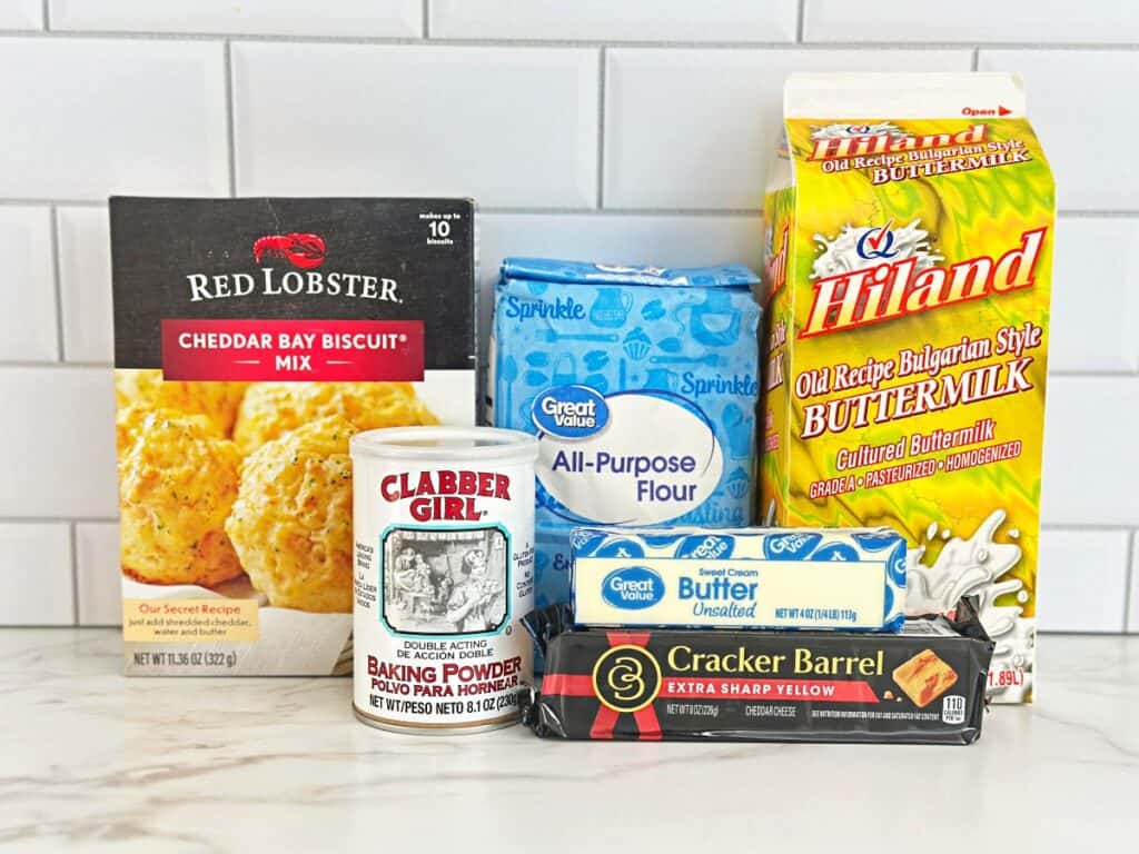 Cheddar Bay Butter Swim Biscuits